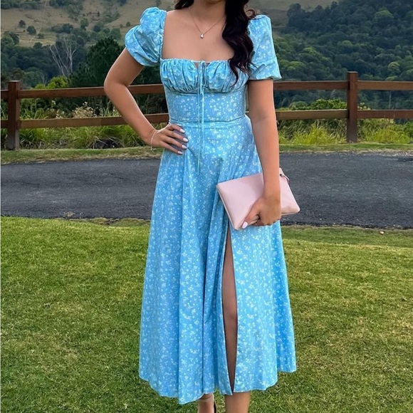 House of CB | Dresses | House Of Cb Tallulah Blue Ivory Floral Puff ...